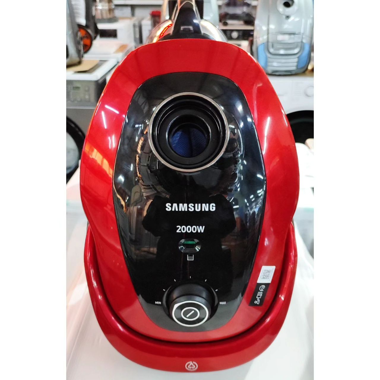 Пылесос Samsung мощностью 2000 Вт — Tabilga.kg